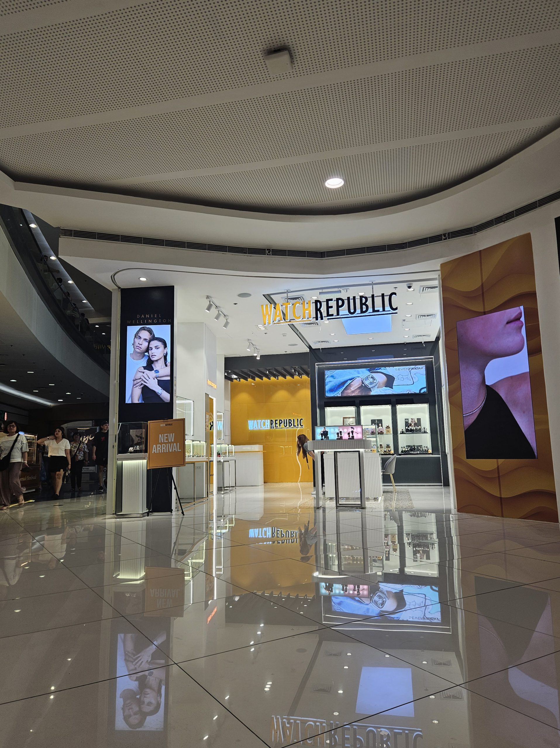 Watch Republic - Suresource